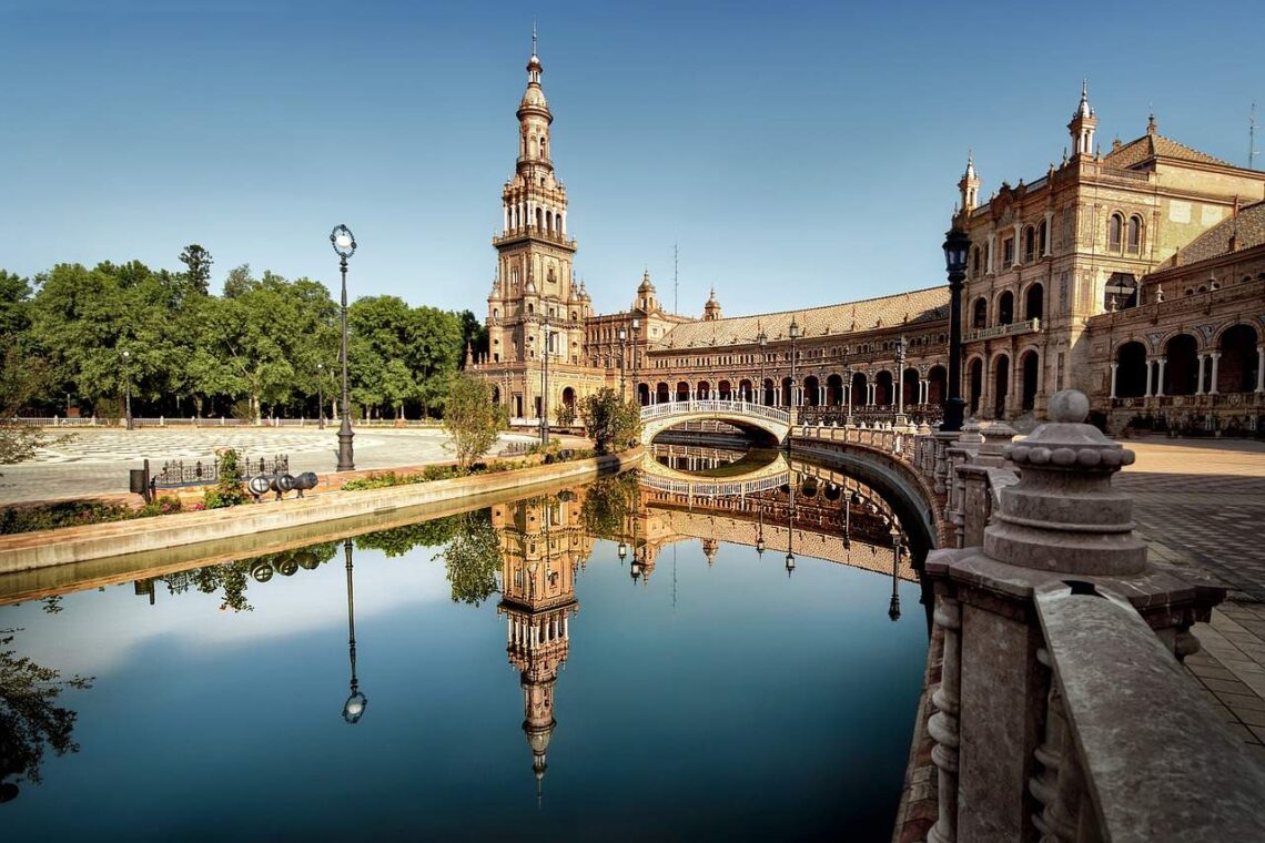 Seville Unveiled: City Breaks and Expert Travel Guide - Traveller All ...
